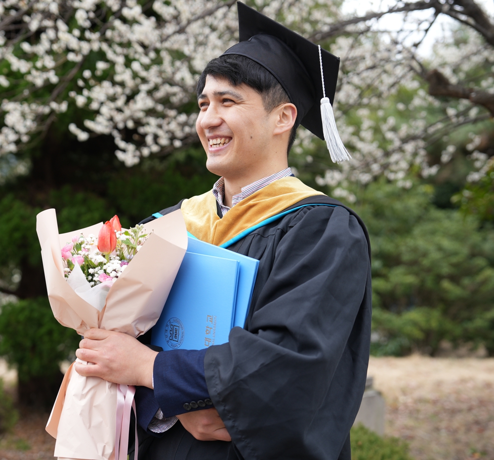 DGS Board > Event & Photo > DGS/GSP Graduation Ceremony