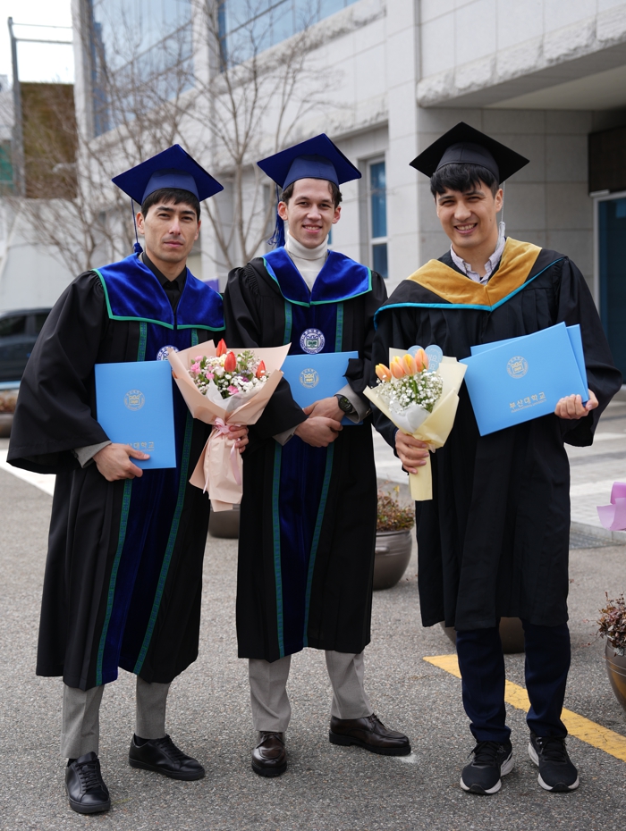 DGS Board > Event & Photo > DGS/GSP Graduation Ceremony